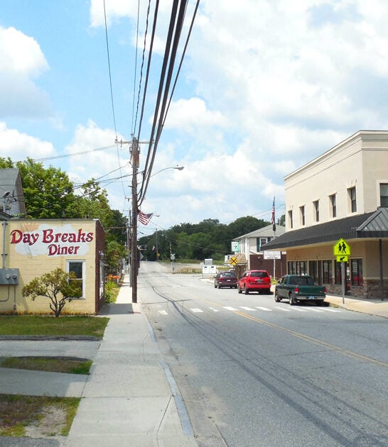 gorgeous small connecticut town ftr