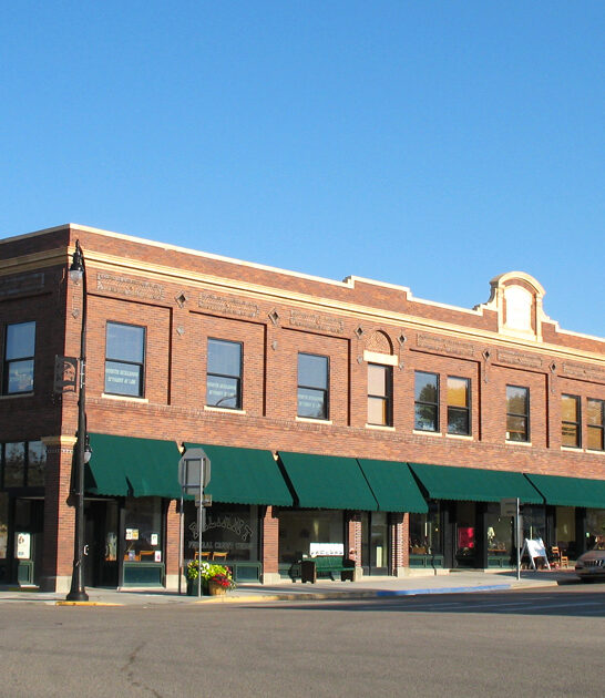 gorgeous town decent wyoming ftr