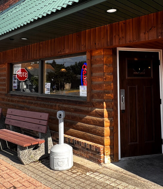 hole wall cafe minnesota ftr