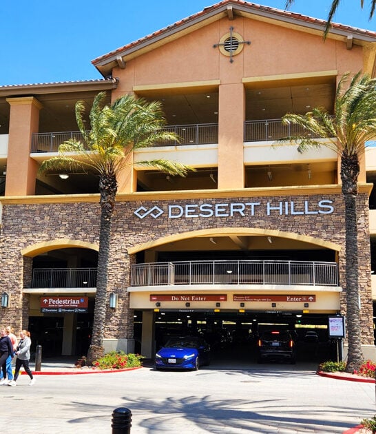 huge california mall outlet ftr