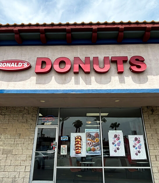 iconic donut shops nevada ftr