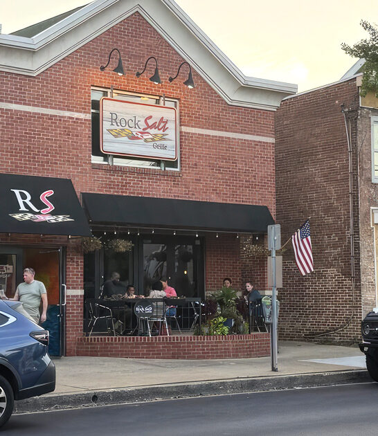 iconic maryland crab cakes ftr
