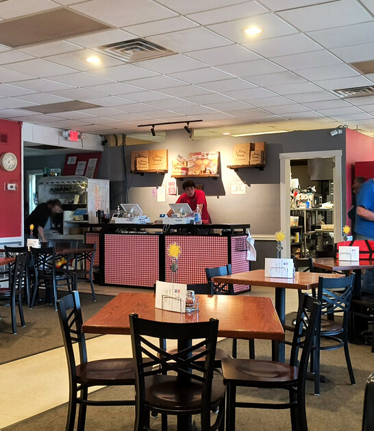 iconic pizzerias kansas delicious ftr