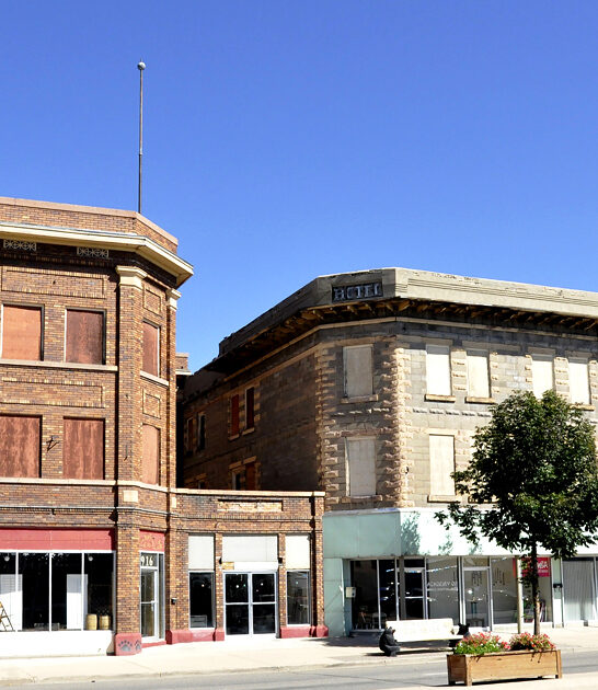 idaho towns look postcard ftr