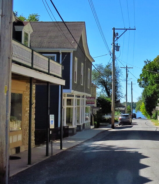 illinois simple town lifestyle ftr