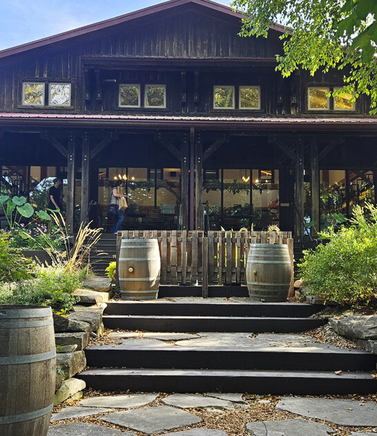 indiana winery vineyard tour ftr