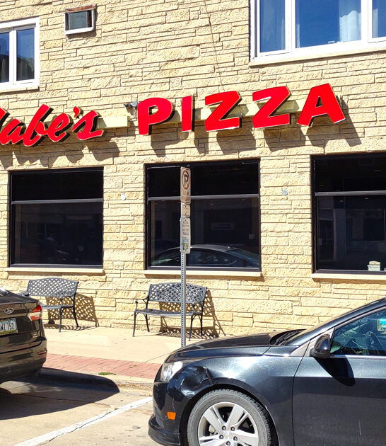 iowa midwest best pizzerias ftr