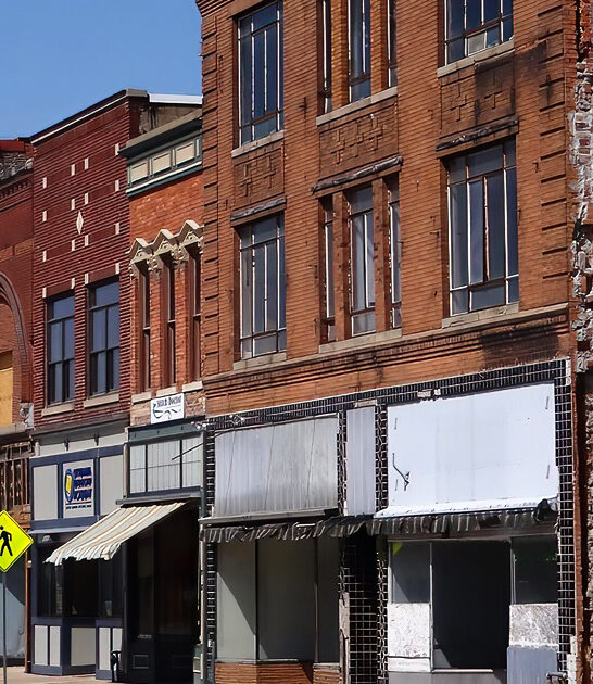 iowa towns retirement spot ftr