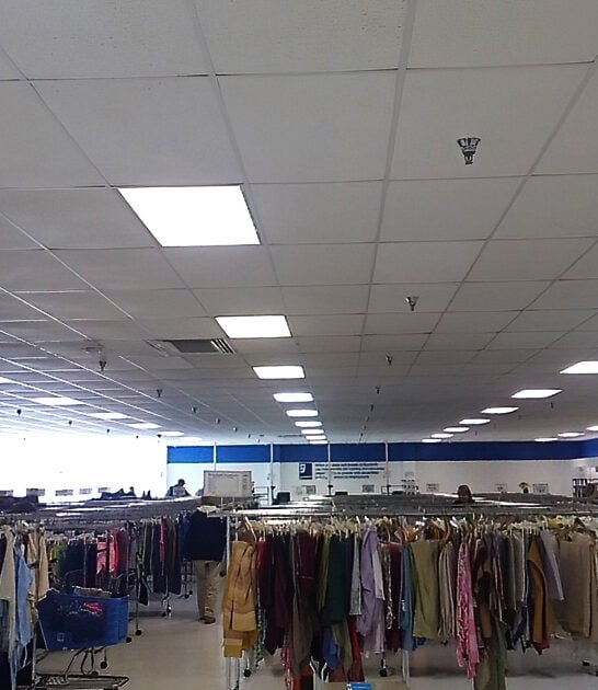 kansas enormous secondhand store ftr