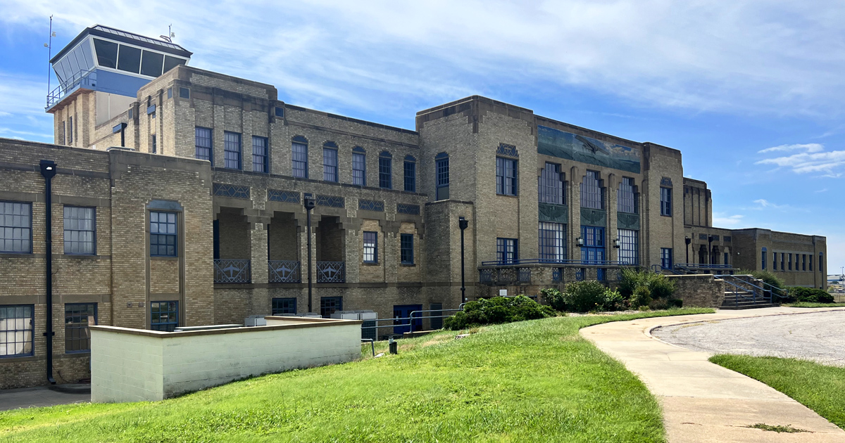 The Under-the-Radar Aviation Museum In Kansas You've Probably Never ...