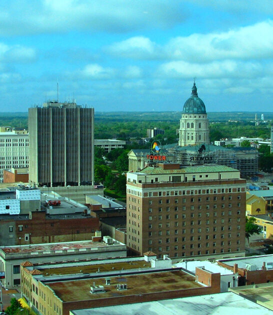 kansas town retirement living ftr