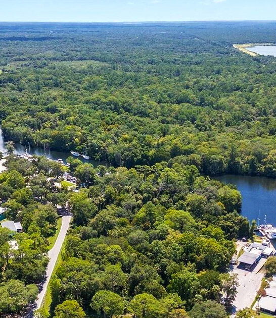 laid back florida towns ftr