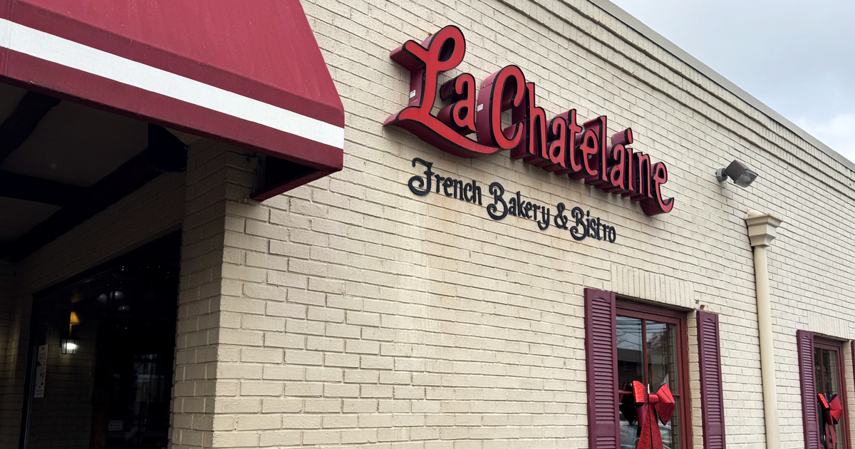 This Legendary French Restaurant In Ohio Has Tomato Basil Soup That's ...
