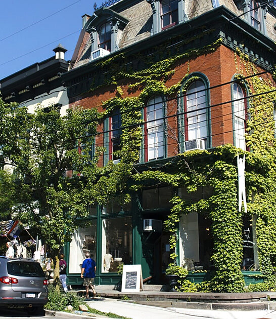 locals new york town ftr