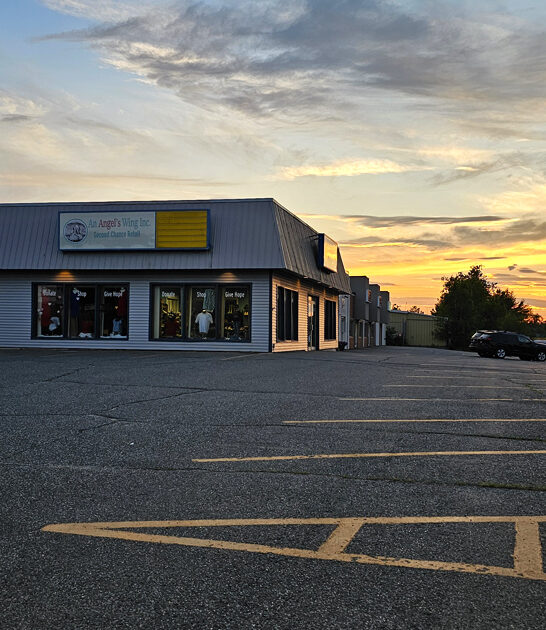 massive secondhand shop maine ftr