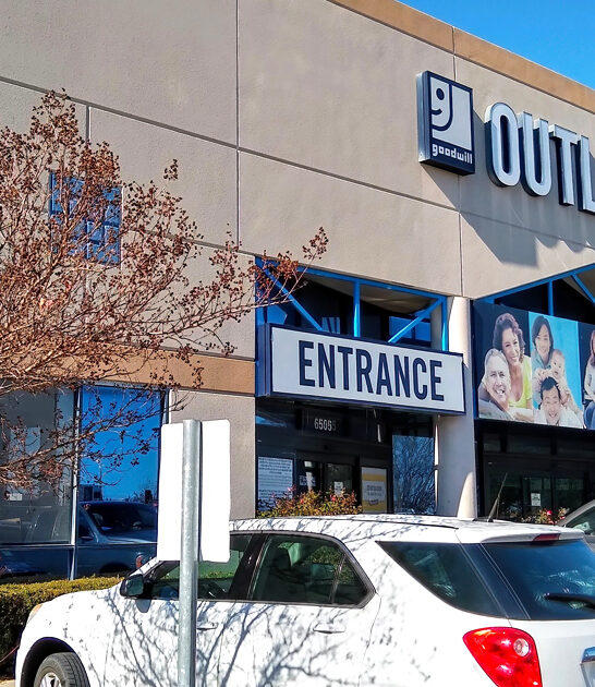 massive store texas thrift ftr