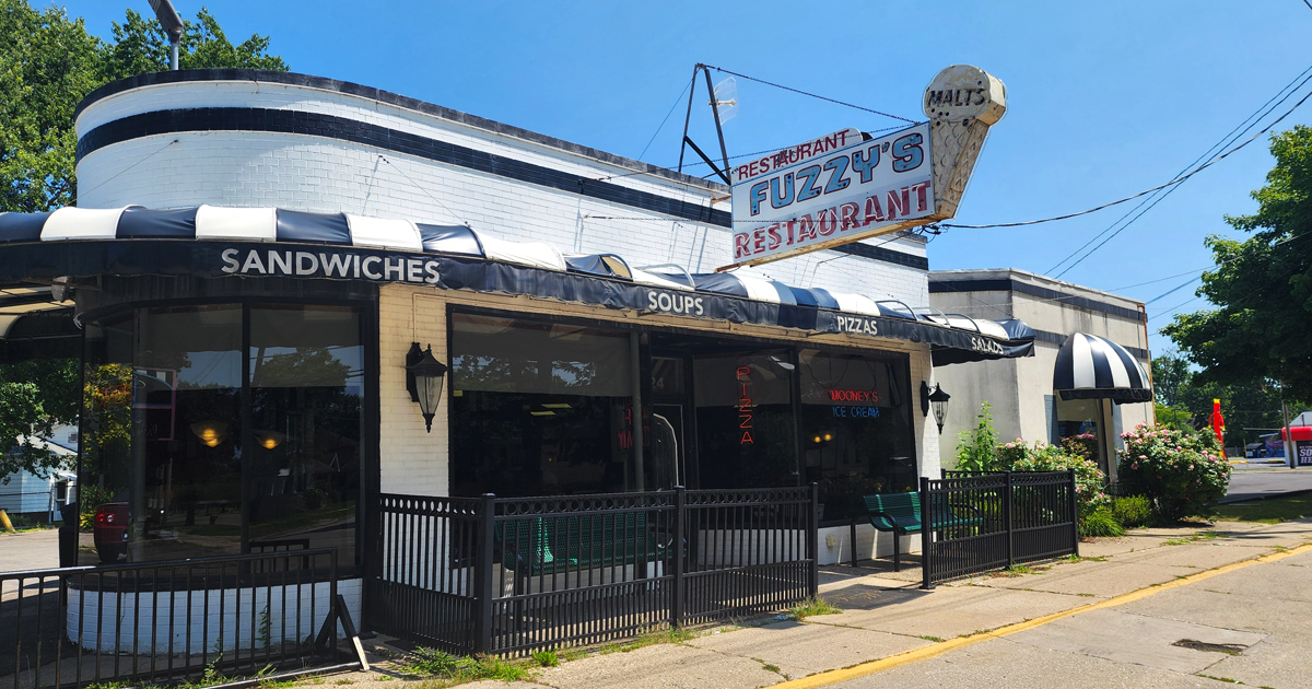 The Pot Roast Dinner At This Michigan Diner Are So Good, You'll Dream ...