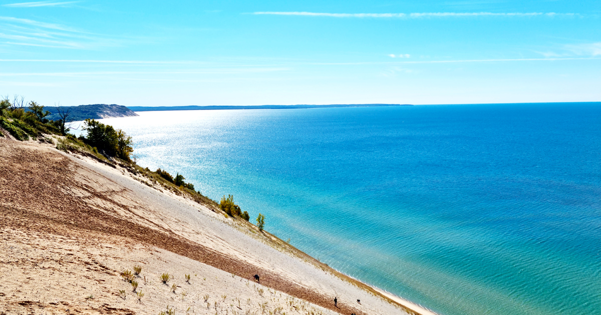 This Scenic Overlook In Michigan Is One Of The State's Most Epic ...