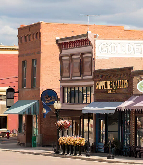 montana peaceful comfortable towns ftr