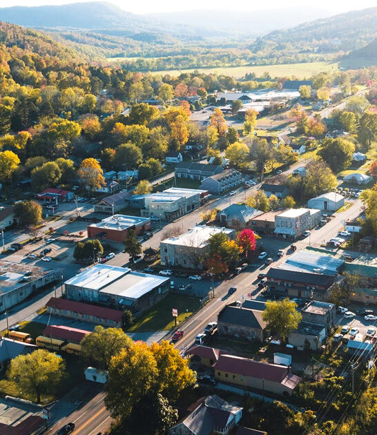 mountain towns arkansas gorgeous ftr