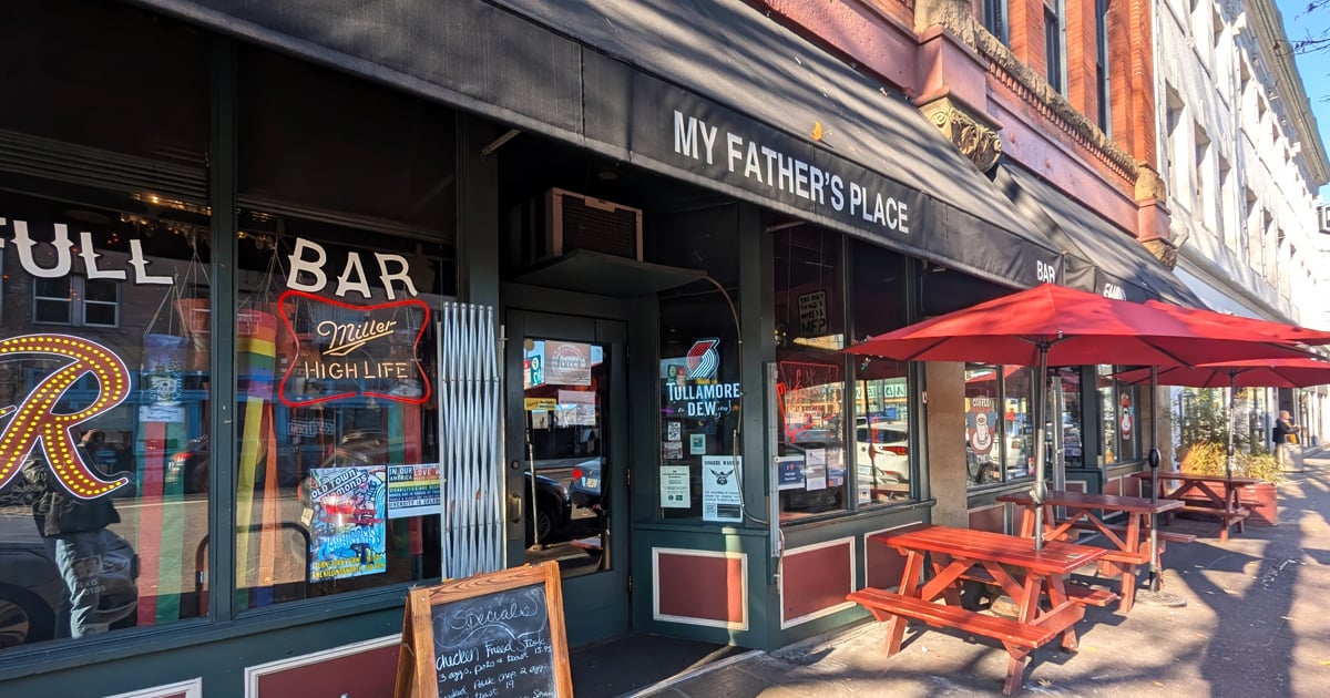 12 Iconic Diners In Oregon Where The Comfort Food Takes You Back In Time