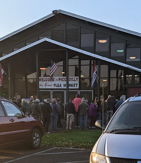 oregon flea market bazaar ftr