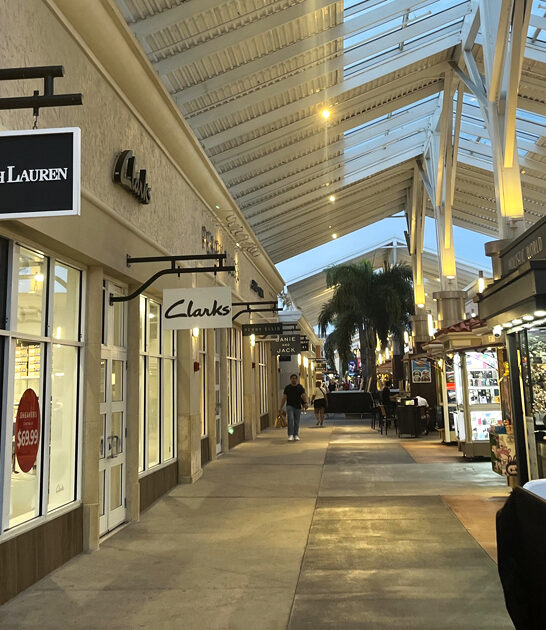 outlet gigantic mall florida ftr