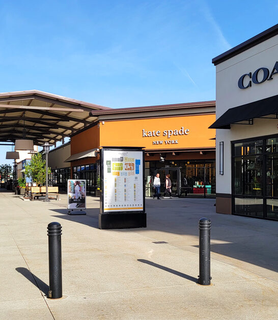 outlet iowa gigantic mall ftr