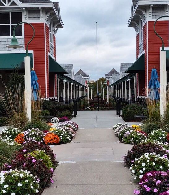 outlet mall delightful connecticut ftr