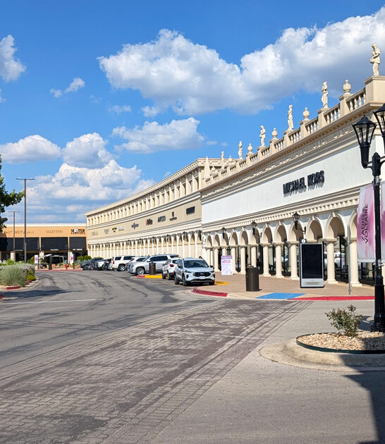 outlet mall texas rethink ftr