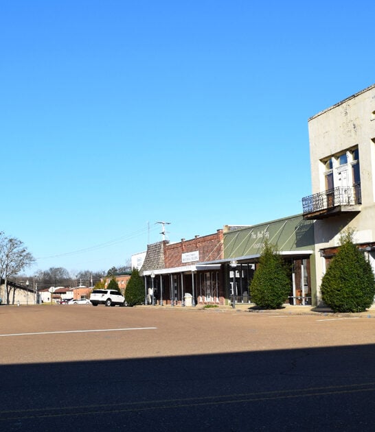 peaceful town mississippi budget FTR