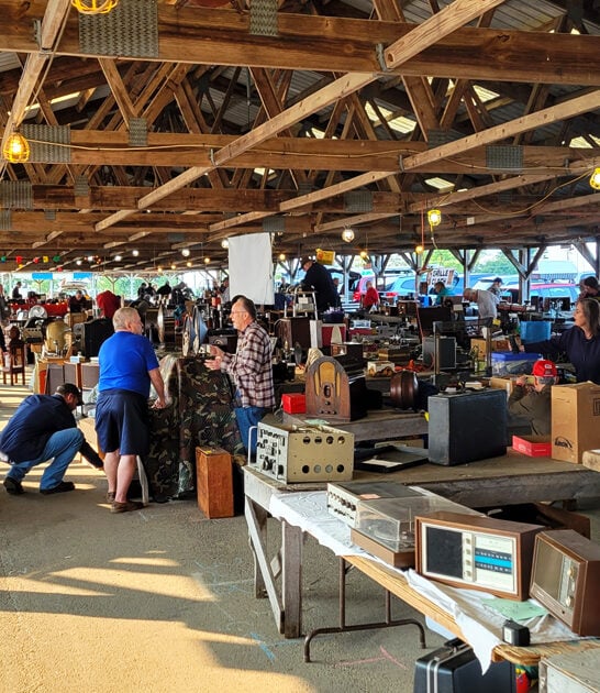 pennsylvania flea hunters market ftr