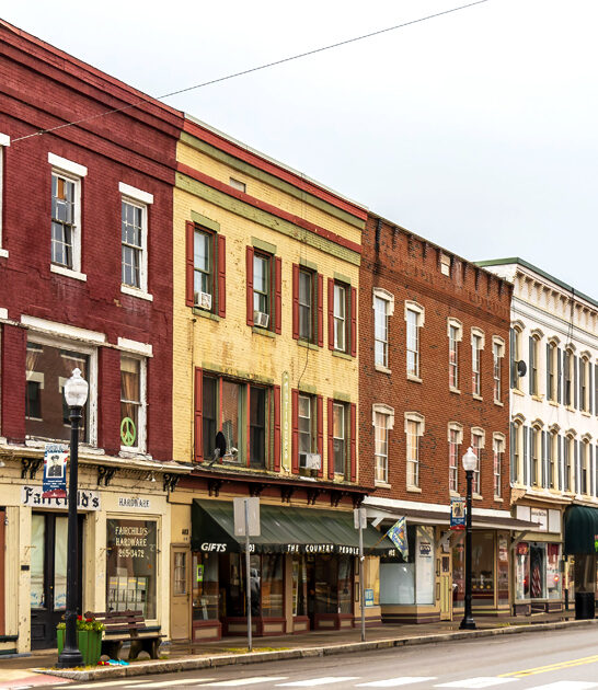 pennsylvania town peaceful living ftr