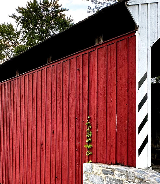 picturesque bridge covered pennsylvania ftr