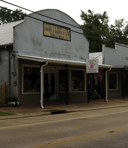 picturesque small town louisiana ftr