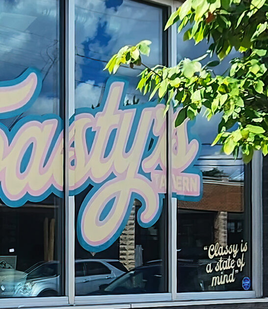 restaurant kentucky hot dogs FTR