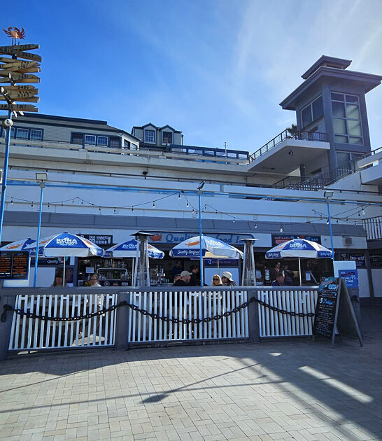 restaurant legendary california seafood ftr
