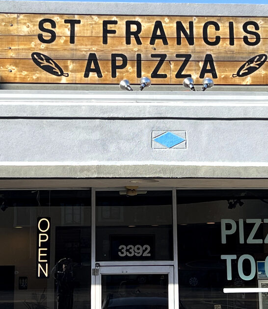 restaurant ohio serves pizza ftr