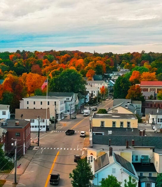 retirees new hampshire town ftr