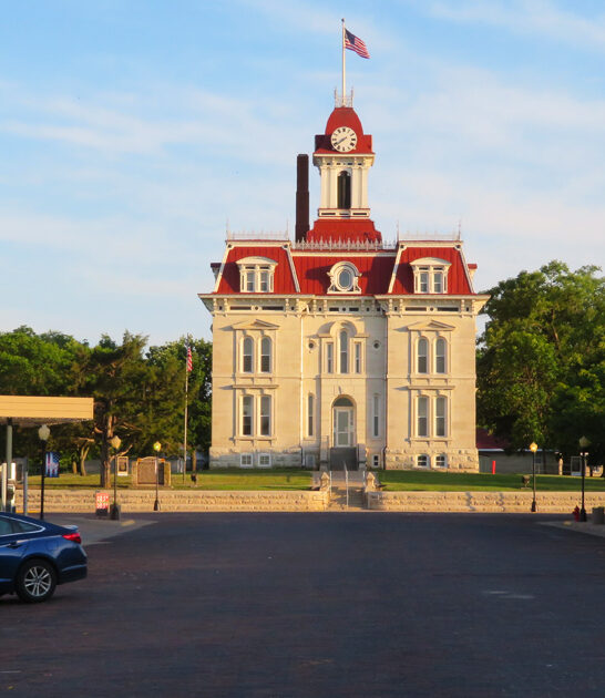 retirement comfortable town kansas ftr