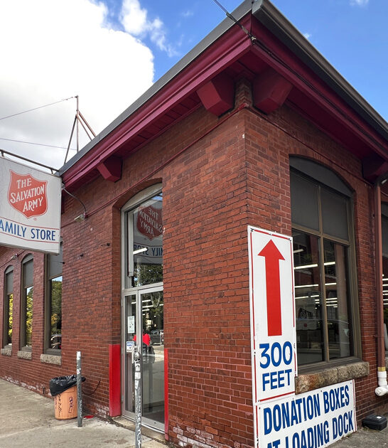 rhode island gigantic thrift ftr