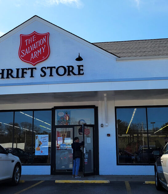 rhode island shopping thrift ftr