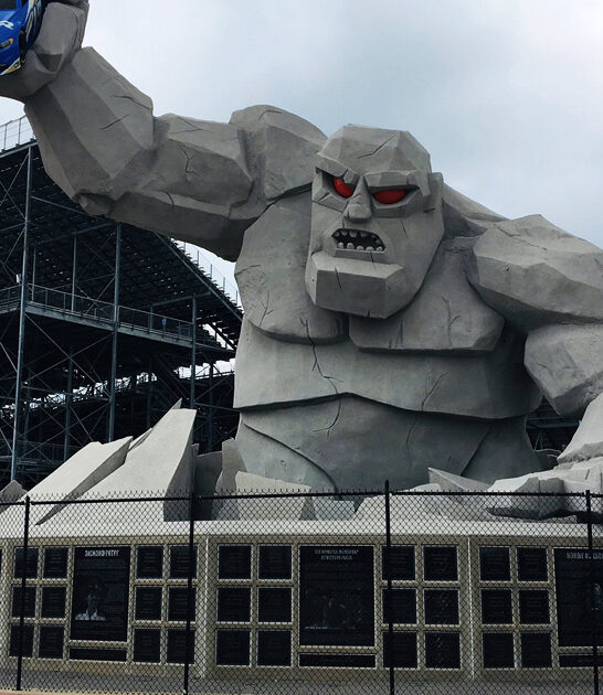 roadside attraction delaware gigantic ftr