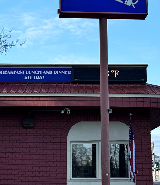 rolls diner alaska cinnamon ftr