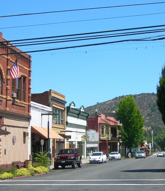 scenic getaway town california ftr
