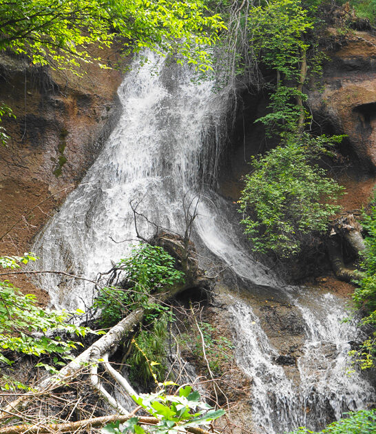 scenic nebraska waterfall beauty ftr