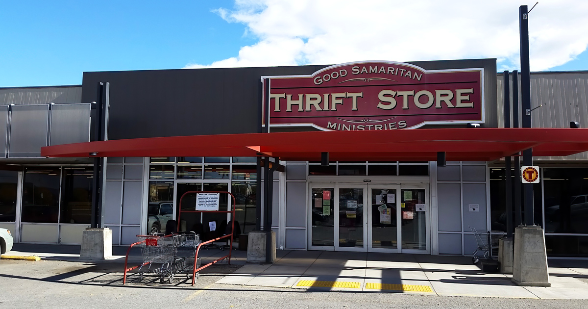 The Massive Secondhand Shop In Montana That Turns $40 Into Bags Of Bargains