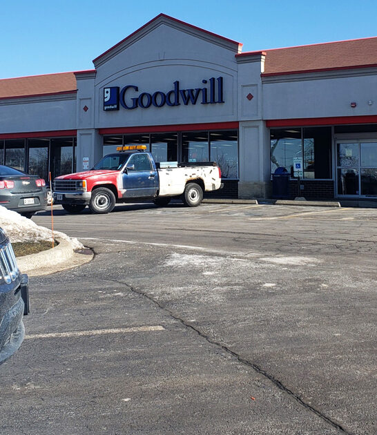 secondhand shop illinois massive ftr
