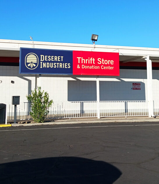 secondhand shops arizona drive ftr