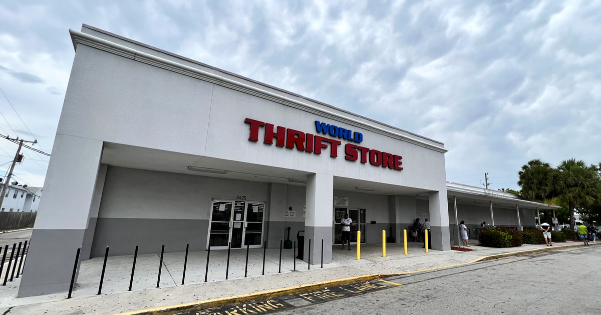 9 Massive Thrift Stores In Florida Where You Can Shop All Day For Just $45